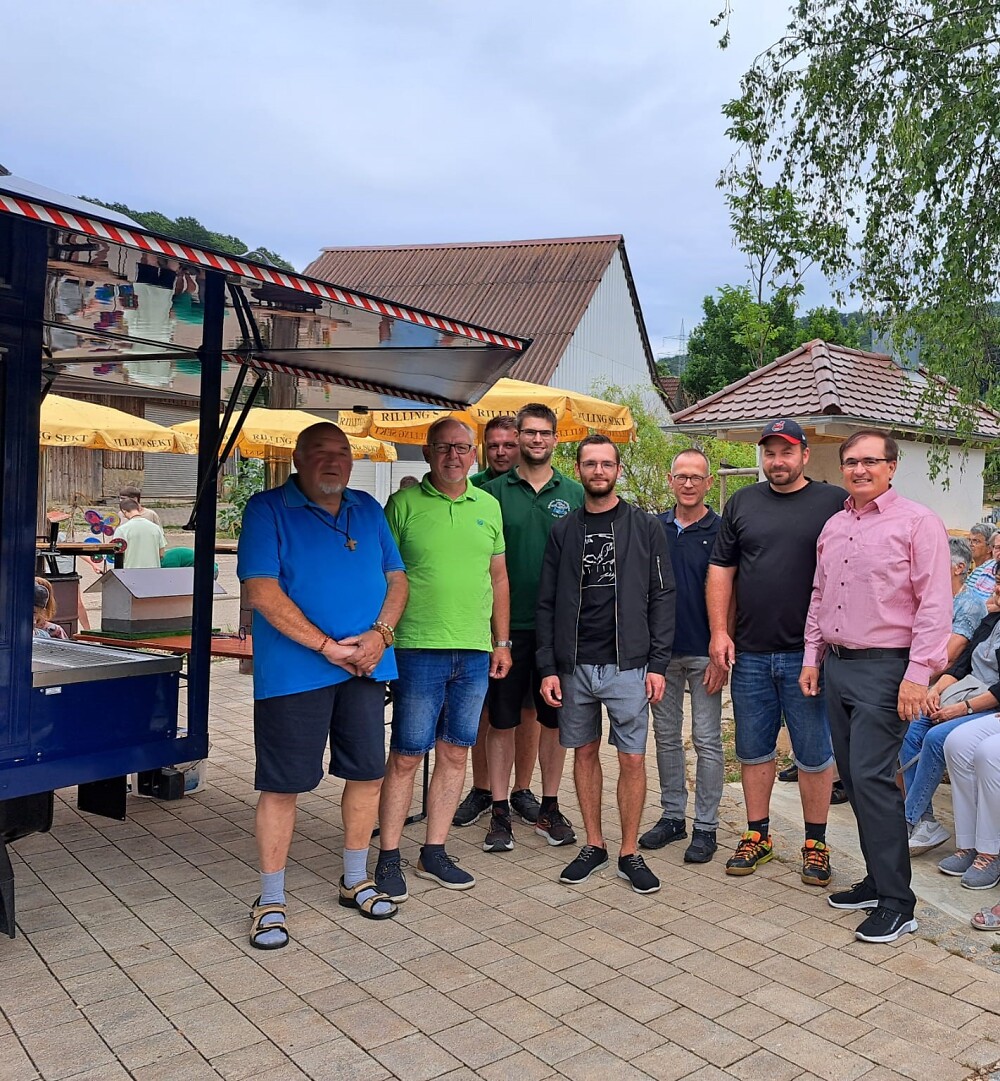 Oberalfingen feiert sein neues Backhäusle - Stadt Aalen