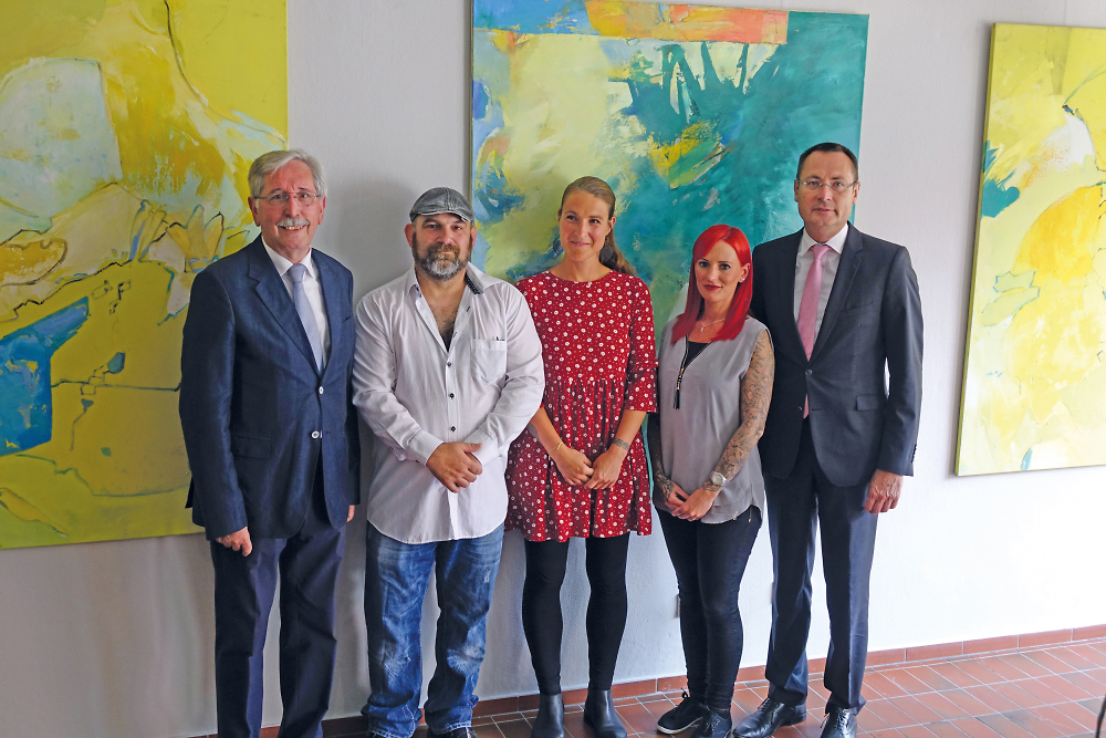 Zwei Ersthelfer eines Unfalls von OB Rentschler gewürdigt - Stadt Aalen